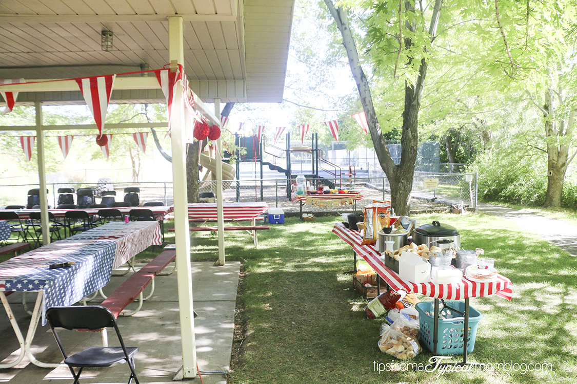 How to Host a Family Reunion with Lots of Kids - Tips from a Typical Mom