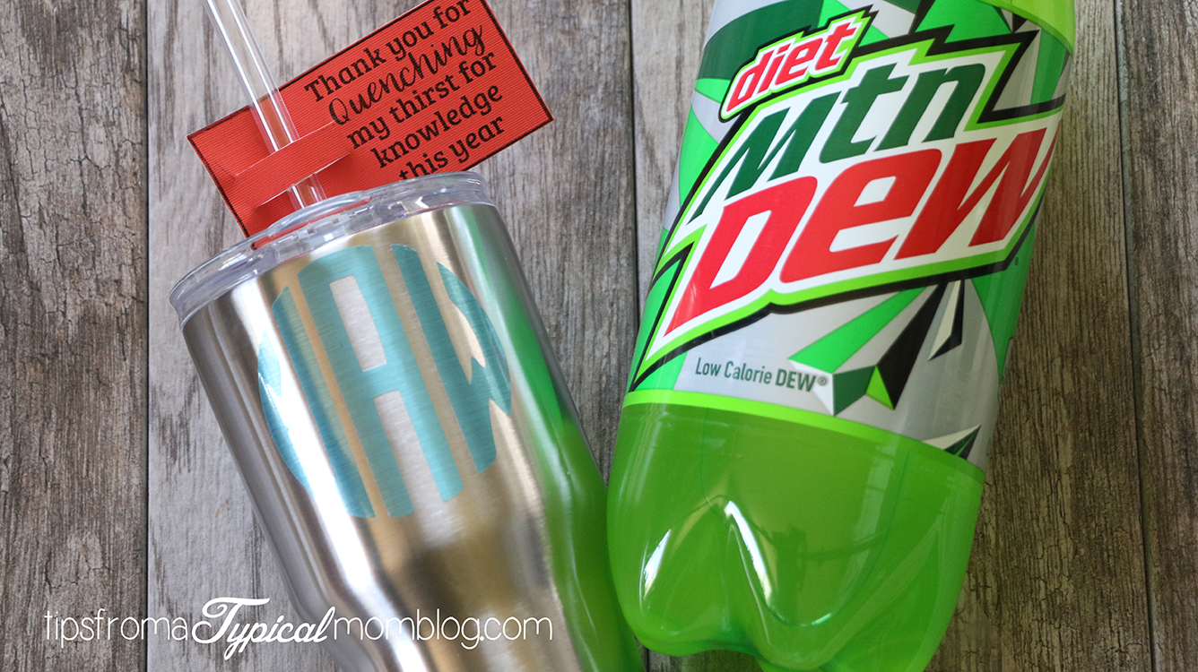 DIY Monogram Water Bottles- End of School Year Teacher Gift Idea - Tips ...