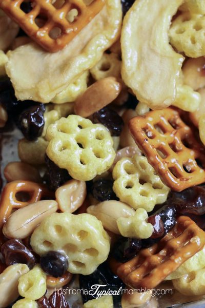 After School Honeycomb Apple Snack Mix + $25 Gift Card Giveaway - Tips ...